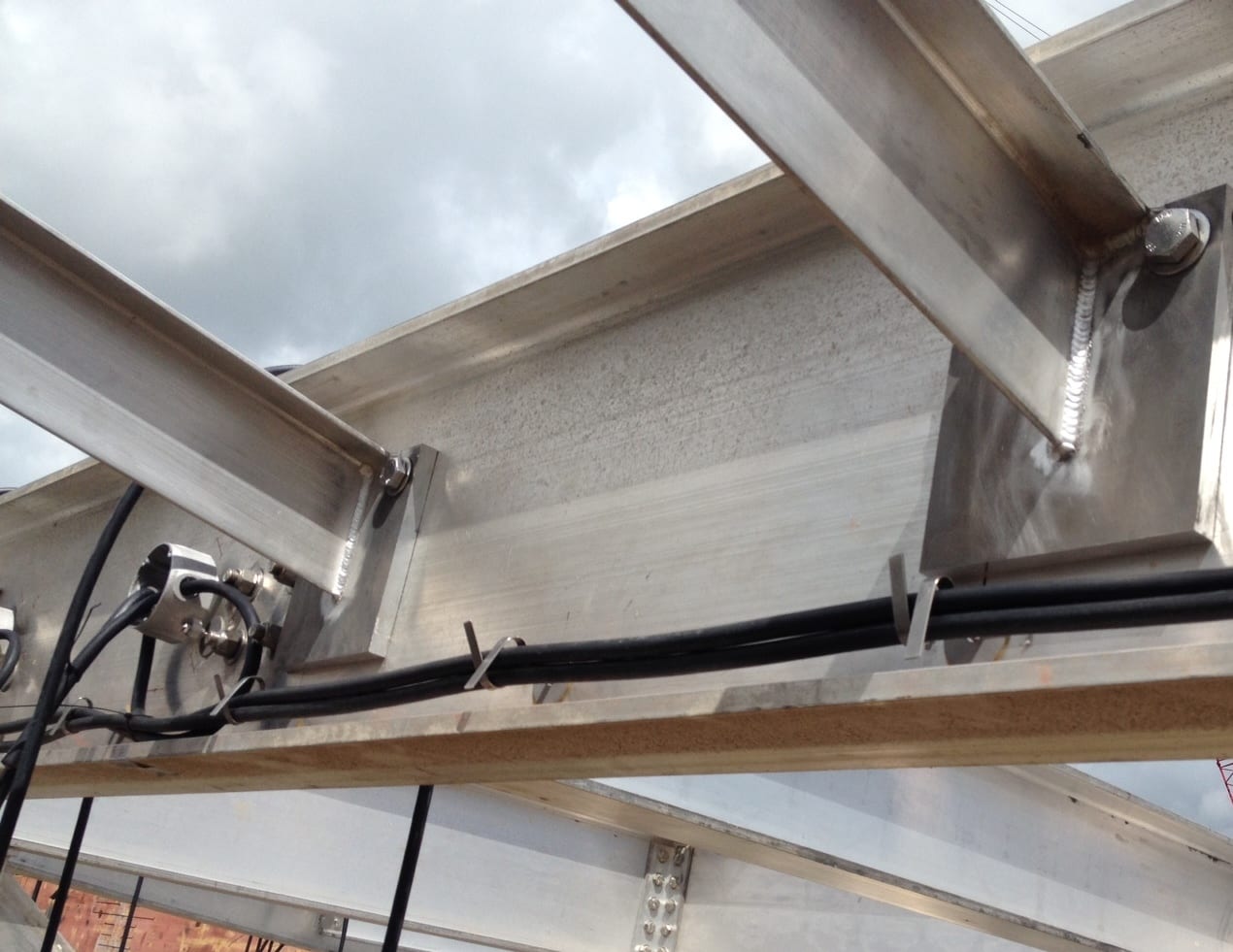 Crimp Type Cable Hangers - Crimp, Slotted, Plate, or Tubular Hangers